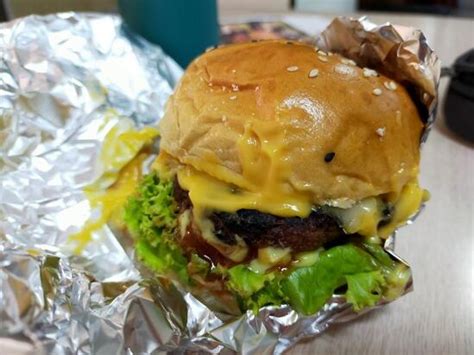 Explosive Burger Lucena Restaurant Lucena