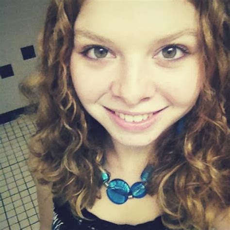 Danielle Larson Youtube