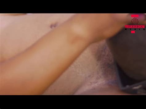 Big Cock Security Man Fucks The Big Ass Woman He Was Hired To Secure As He Makes Her Squirt