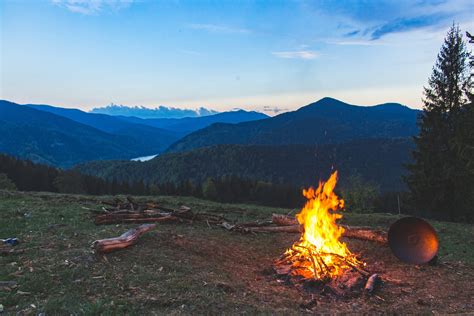 Best Way To Make A Fire In Camping Sippy Cup Mom