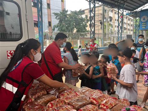 Pagbibigay Ng Donasyon Sa My XXX Hot Girl