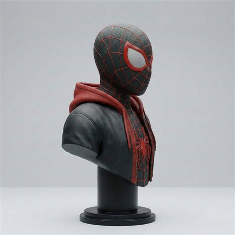 🦸‍♂️ Spiderman Miles Morales Bust 3d Print・ 3d 3d Baskı Için Dosya・cults