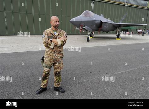 Cameri Novara Military Airport Lockheed Martin F 35 Lightning Ii Aircraft Aeroporto