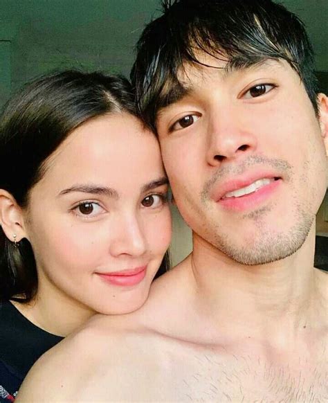 Nadech Yaya Urassaya Sperbund Boyfriend Pictures Cute Couples