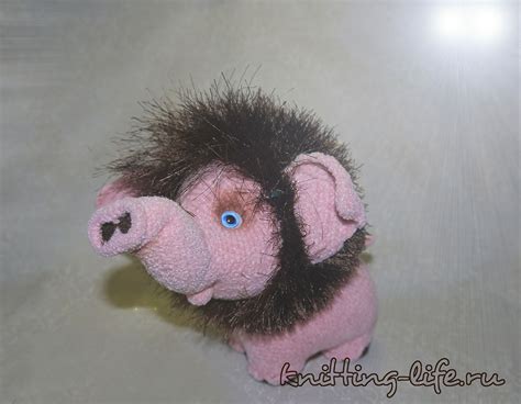 Розовый слон