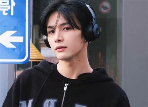 Chen Jian Yu Age Birthday Height Wiki Profile And Facts