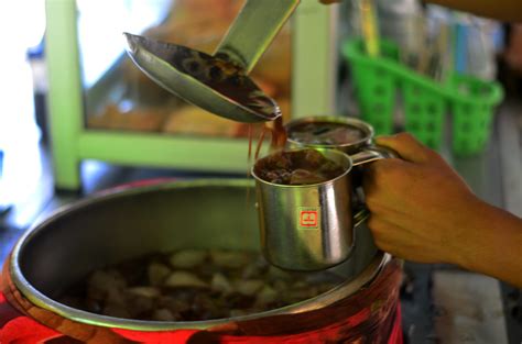 Es Coklat Tambah Umur Penawar Dahaga Suara Surabaya