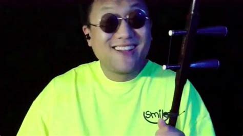 二胡版《神经病之歌》，这个旋律真的是太魔性了，听上去很喜感音乐音乐周边好看视频