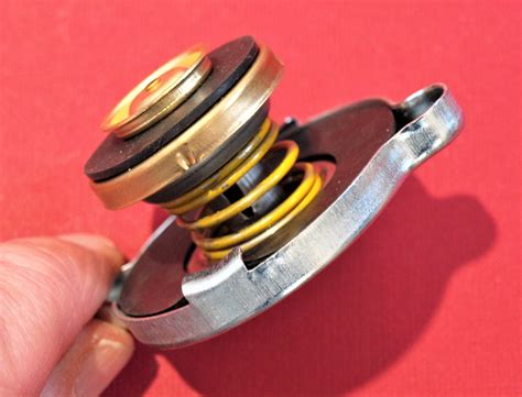 Radiator Cap 4 P S I Pounds Per Square Inch Ohv Engines 803 948 1098cc Grc103 Grc103