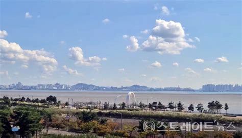 [분양 현장]영종국제도시 제일풍경채·호반써밋 오션뷰 프리미엄 극과 극