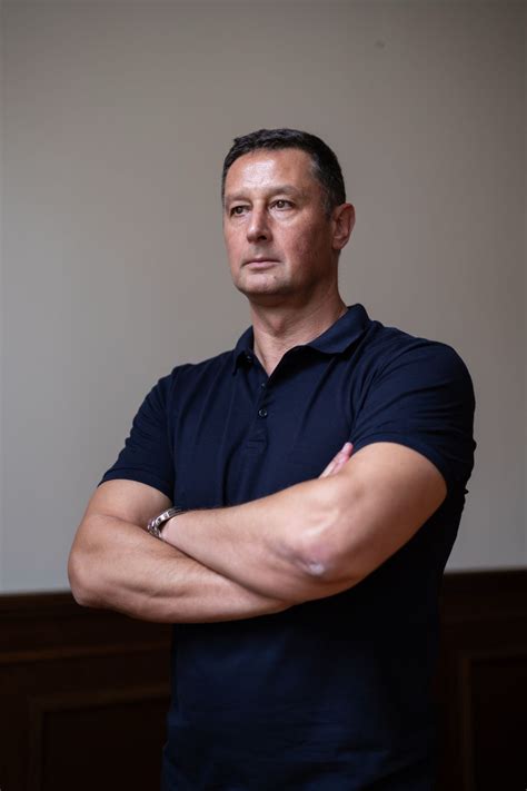 🤷‍♂️ Заровени в тактическата кутия никога не можем да се дистанцираме и да погледнем от високо