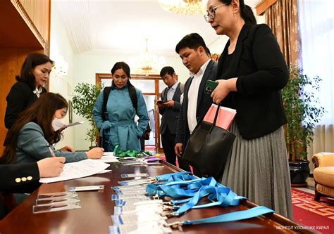 “Эрүүдэн шүүлт тулгах хүнлэг бус хэрцгий хандахаас ангид байх хүний эрхийн хэрэгжилт” сэдвээр