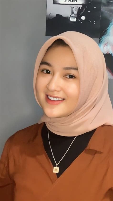 Kumpulan Style Jilbab Gaul Cantik Ala Jaman Now Tante Bohay