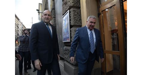 Румен Радев Системно отстраняват кадри на служебния кабинет които разкриваха корупция Видео