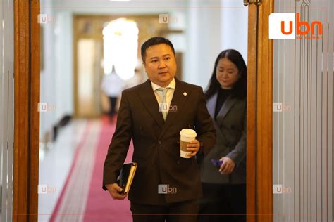 П Сайнзориг Сэтгүүлчийн ёс зүйн асуудлыг арбитраар шийдмээр байна