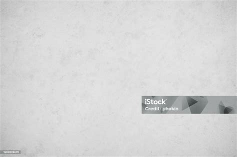 검은 색 회색 및 흰색 색상의 배경에 대한 돌 질감에 콘크리트 시멘트와 모래 벽의 색조 빈티지 복고풍 일반 흰색 콘크리트 벽 또는 회색 질감 시멘트 석재 작업을 닫습니다 0