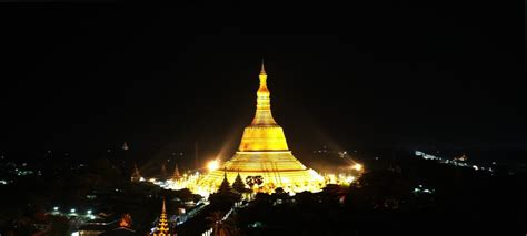 Shwe Maw Daw Pagoda