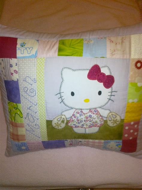 Patchwork Creaciones Colección Cojines De Patchwork Hello Kitty Horoscopo