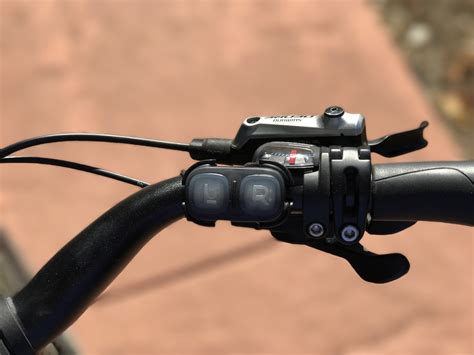 Lumos Smart Helmet Review Lights Turning Signals Brake Lights