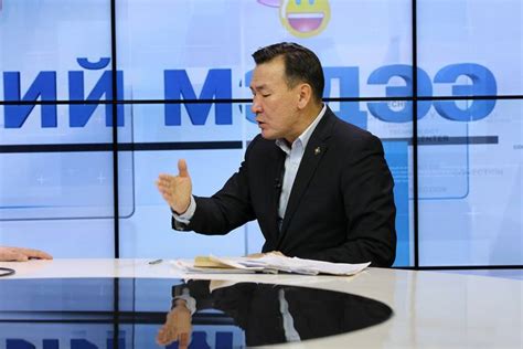 С ГАНБААТАРТ ХОЛБОГДОХ 50 САЯ ВОНЫ ШҮҮХ ХУРАЛ 11 ЦАГААС БОЛНО