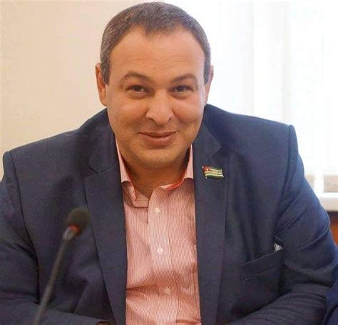 სოხუმის დე ფაქტო მერი გადადგა და ახალი დაინიშნა Netgazeti • აფხაზეთი • Netgazeti Ge