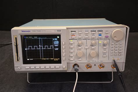 Tektronix Tds754d 500mhz 4ch Oscilloscope Ebay