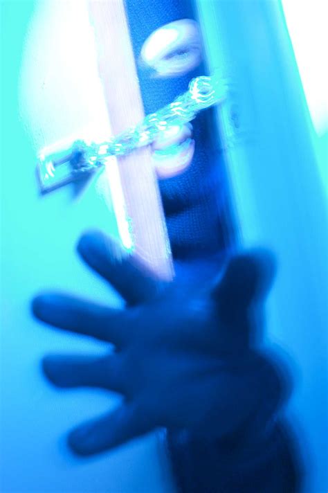 How To Replace A Wireless Alarm Door Sensor