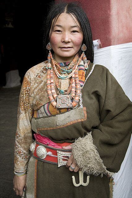 Sartorial Adventure — Woman From Lhasa Tibet