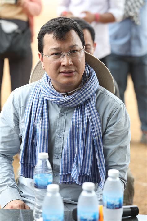 រដ្ឋមន្ត្រី ឌិត ទីណា អញ្ជេីញទស្សនកិច្ចបណ្តុំអាជីវកម្មចិញ្ចឹមមាន់លក្ខណៈគ្រួសារ នៅភូមិចង្រ្កង់