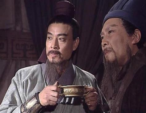 刘备三顾茅庐请诸葛亮，却错过一个比诸葛亮更厉害的高人，后悔晚已崔州平