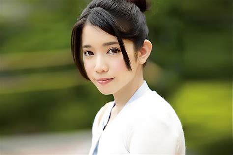 中原愛子 恥ずかしがりやで異常に可愛い女子をナンパ！2か月間口説き続けてようやくavデビュー！ 無料av動画