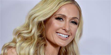 Paris Hilton Looked Like A Real Life Barbie In Pink Lingerie At Rihanna S Savage X Fenty Fashion