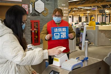 规范佩戴口罩 当好自己健康的第一责任人 中国网