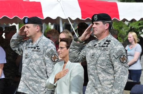 Déjà vu Familiar faces switch places during Garrison Change of Command Article The United