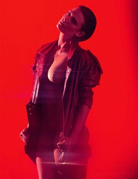 Élodie Frégé Nude 7 Photos Thefappening