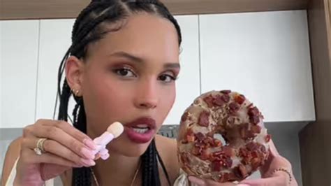 Nara Smith On Hateful And Spiteful Tiktok Comments Marie Claire