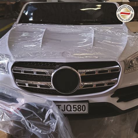 Запленет автомобил пиротехнични и распрскувачки материјали цигари лекови и фалсификати