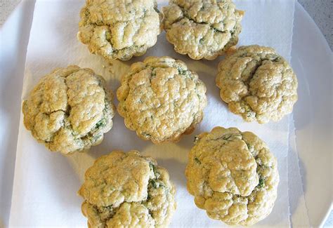 Briose Delicioase Pentru Bebelusi Cu Spanac Si Branza De Capra