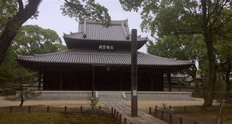 Japan Fukuoka Day 3 Today Is The Temple Walk Challenge Day By Banyapon Poolsawas Medium