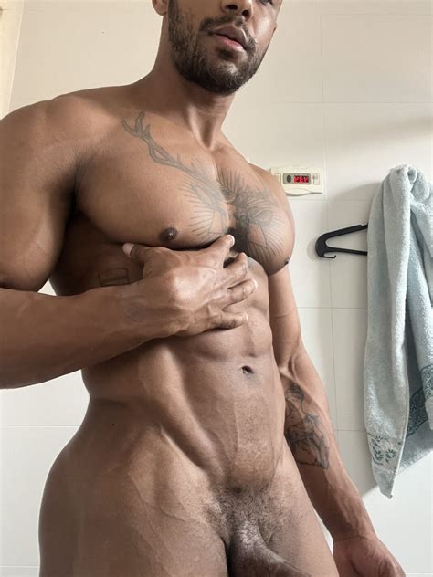Model Of The Day Sobrenomeantonio Daily Squirt