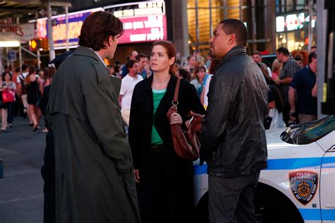 The Mysteries Of Laura Photos From The Mystery Of The Sex Scandal Photo Nbc Com