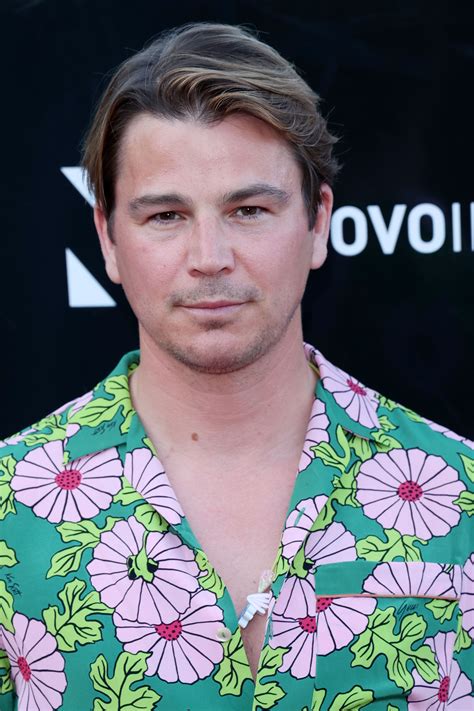 Josh Harnett 43 Looks Unrecognizable After Recluse Ex Teen Heartthrob Resurfaces In Rare Red
