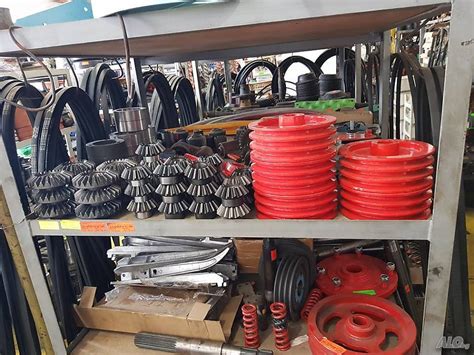 Части за ТУРСКИ и ЧЕШКИ дискови косачки Косачка Трактори механизация инвентар Велик