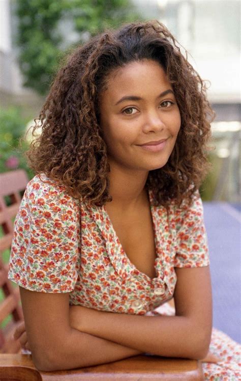 Thandie Newton Body Young