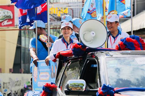 លោក ហ៊ុន ម៉ាណែត ដឹកនាំដង្ហែក្បួនឃោសនាបោះឆ្នោតជាលើកដំបូង