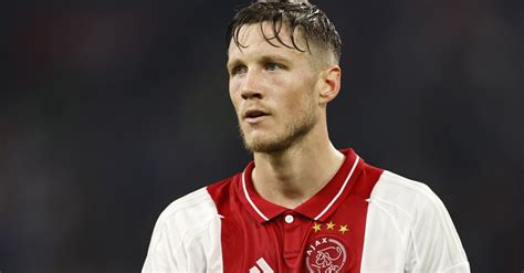 Wout Weghorst Heeft Tegen Zn Moeder Gezegd Mama Ajax Wordt Kampioen