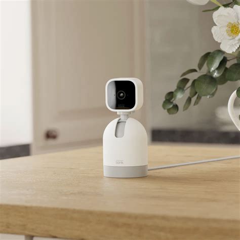 Lars Von Trier S Nymphomaniac Digitally Stitches Actors Faces To Naked Body Doubles The Verge