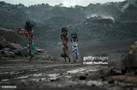 Coal Mine Fire Photos And Premium High Res Pictures Getty Images