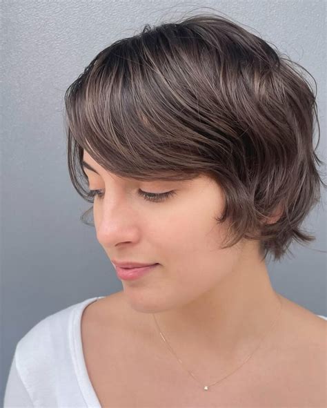 11 Side Part Textured Bob Haircuts That Will Never Go Out Of Style