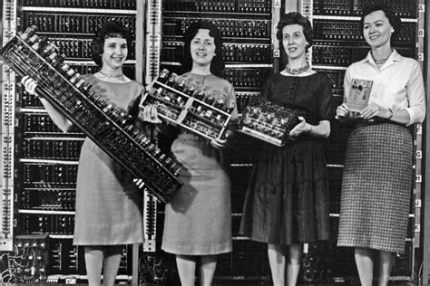 How Women Got Crowded Out Of The Computing Revolution Bunk History
